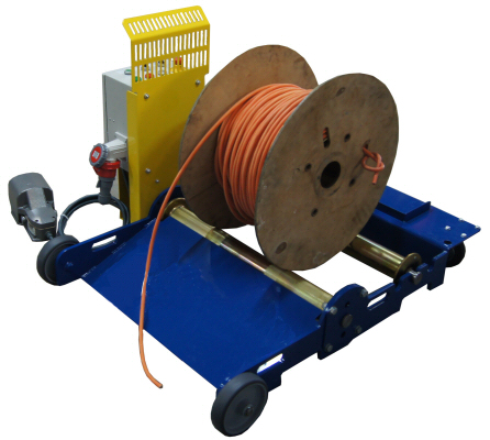 Winder and unwinder platform device